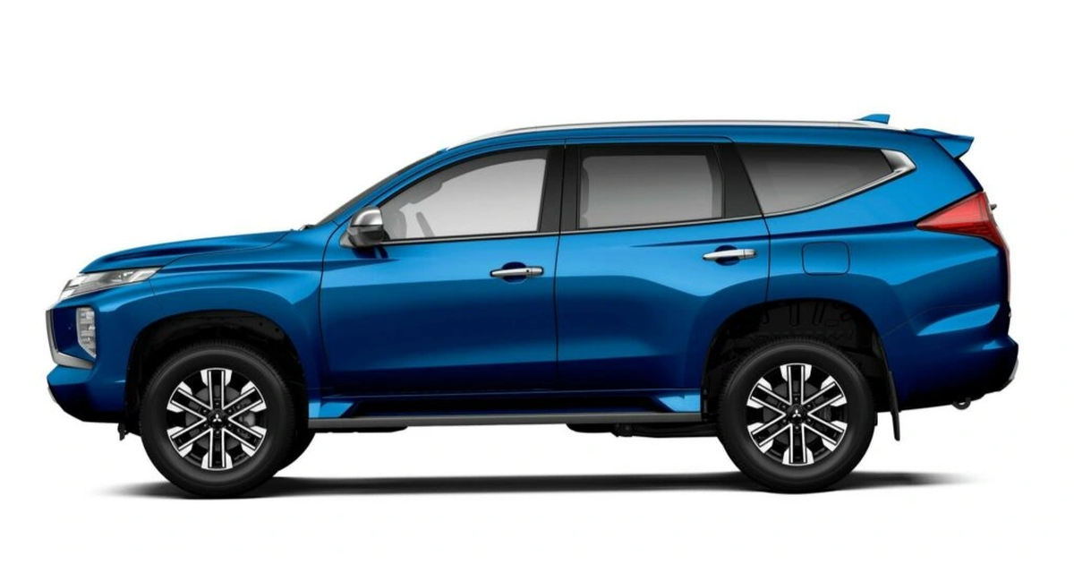 Mẫu SUV "quyền lực" Mitsubishi Pajero Sport có phiên bản nâng cấp | Báo Dân trí