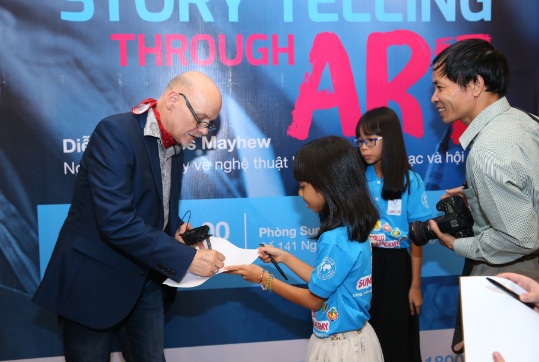 Nghệ sỹ tài ba James Mayhew và 2 ngày không thể quên tại Việt Nam | Báo ...