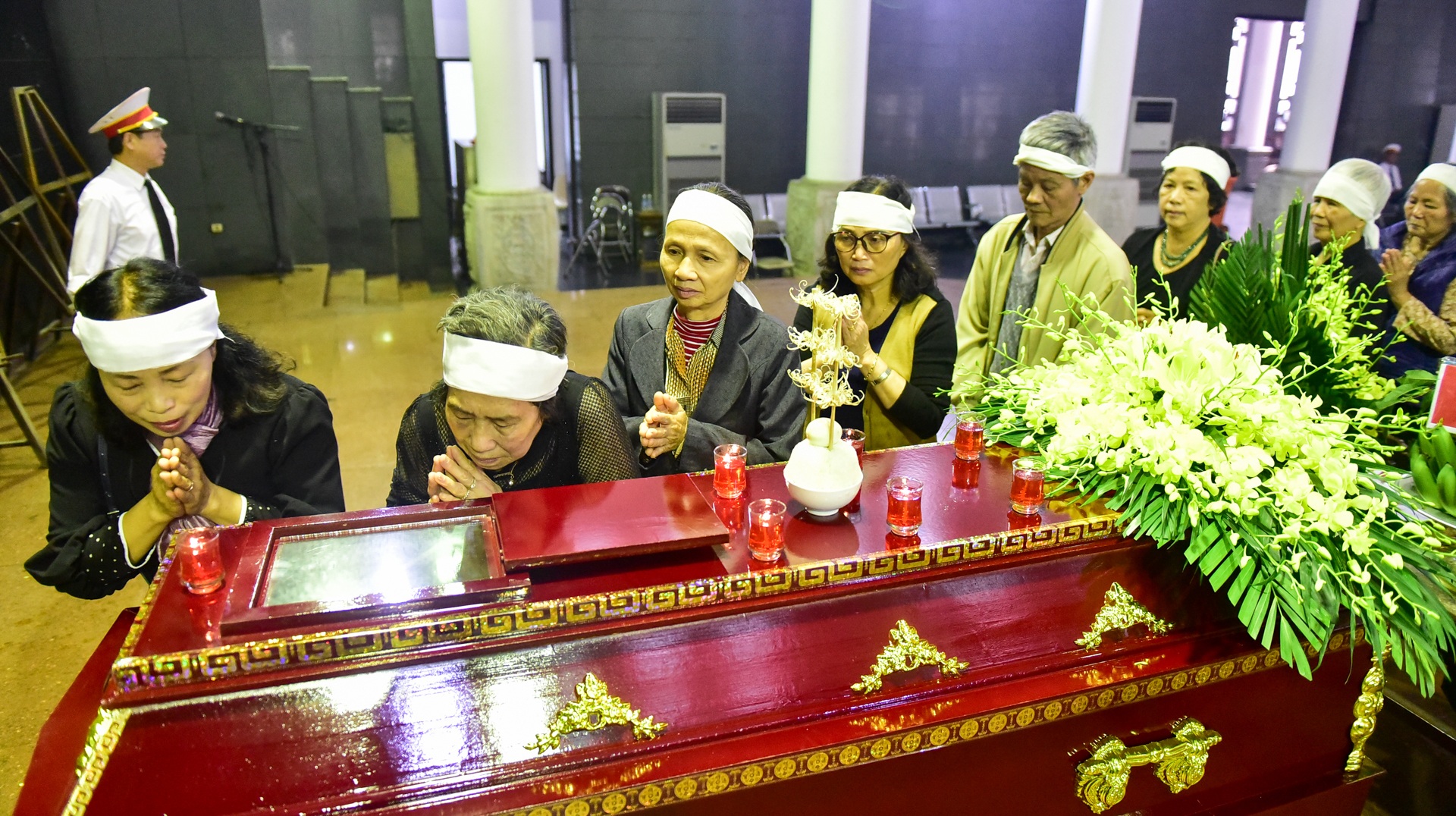 Nghẹn ngào đám tang “cha đẻ của ngành Toán Sư phạm” - GS. NGND Ngô Thúc Lanh | Báo Dân trí