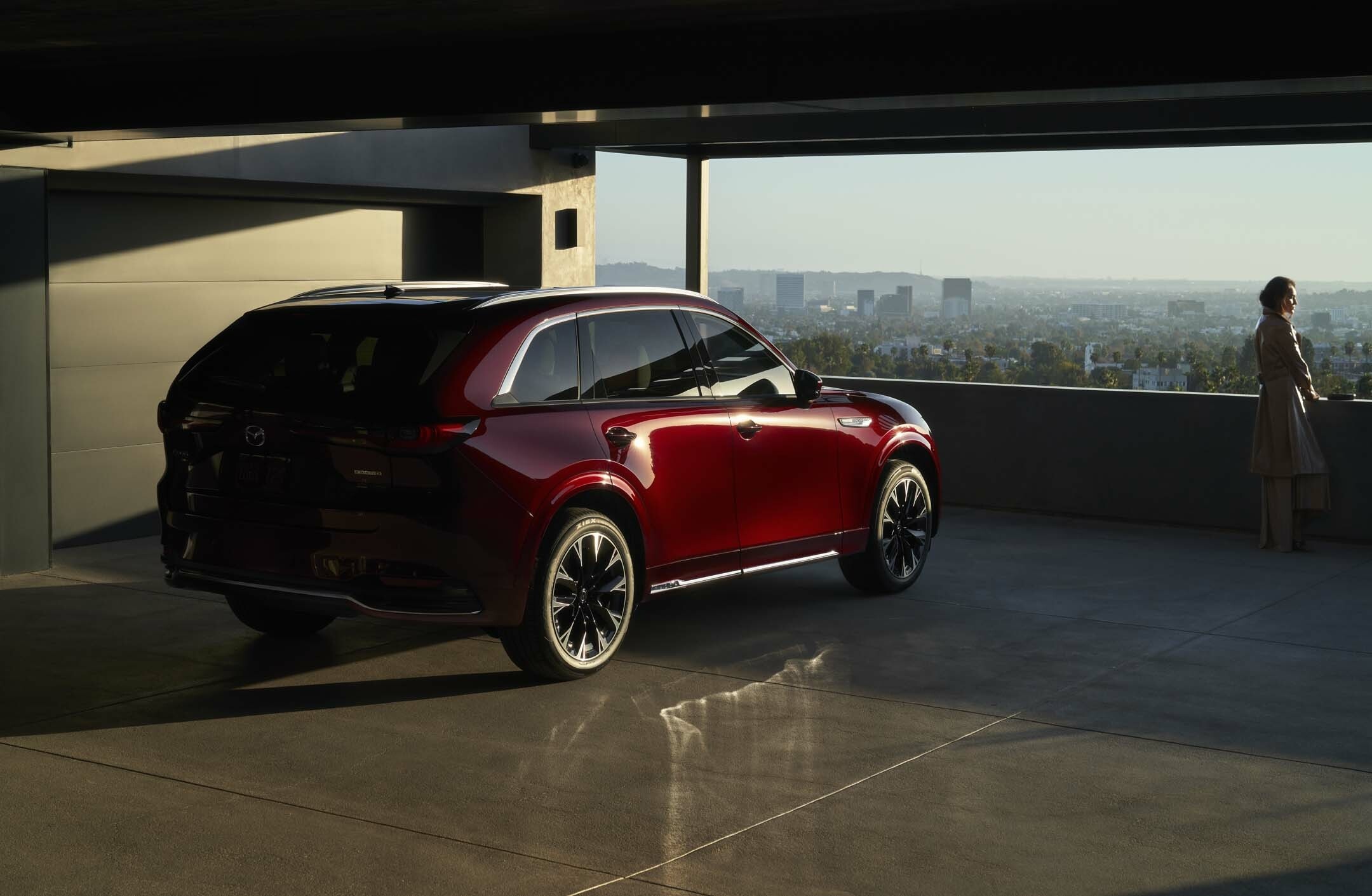 Cận cảnh tân binh Mazda CX-90 vừa trình làng, động cơ là điểm nhấn ...