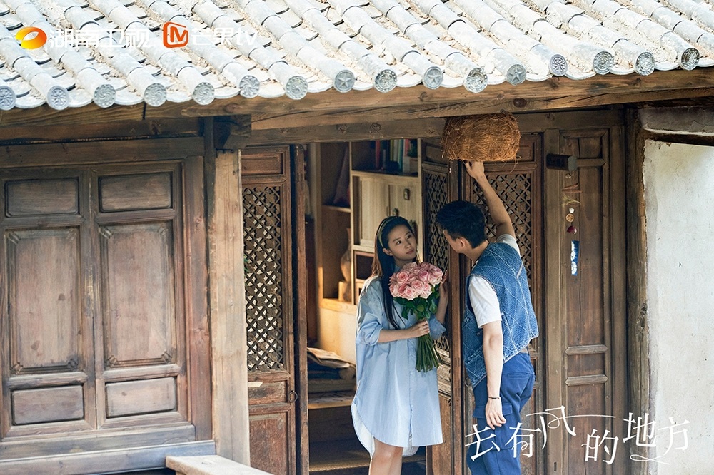 Lưu Diệc Phi được khen diễn xuất "ngọt" trong phim Đi đến nơi có gió | Báo Dân trí