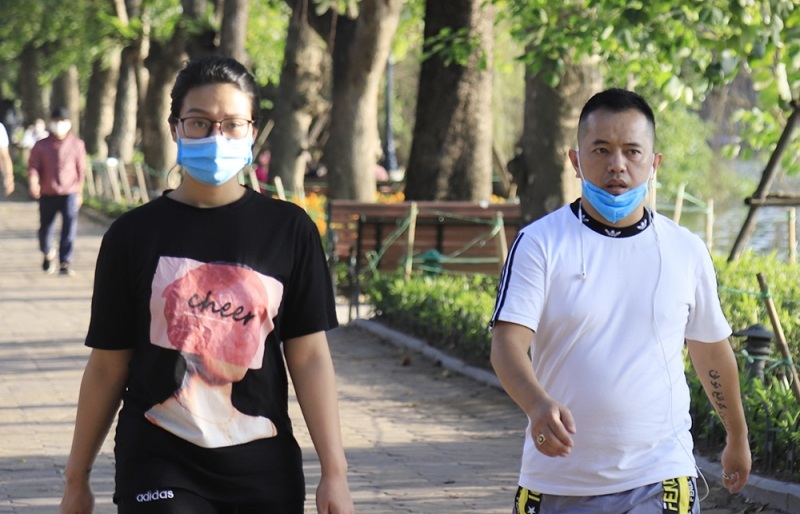 Tâm lý chủ quan, “ai rồi cũng mắc” khiến các ca F0 tăng mạnh | Chuyên ...