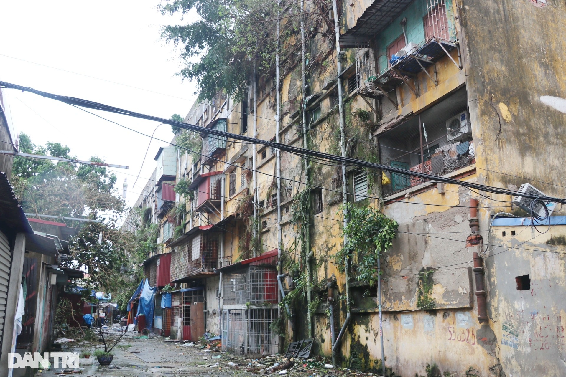 Haiphong apartment building leans following Typhoon Yagi
