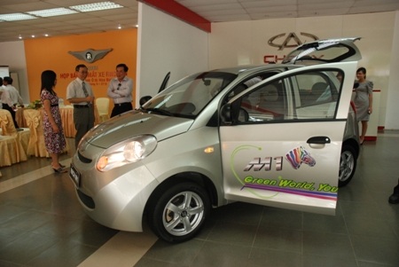 Diện kiến Riich M1 tại Việt Nam | Báo Dân trí