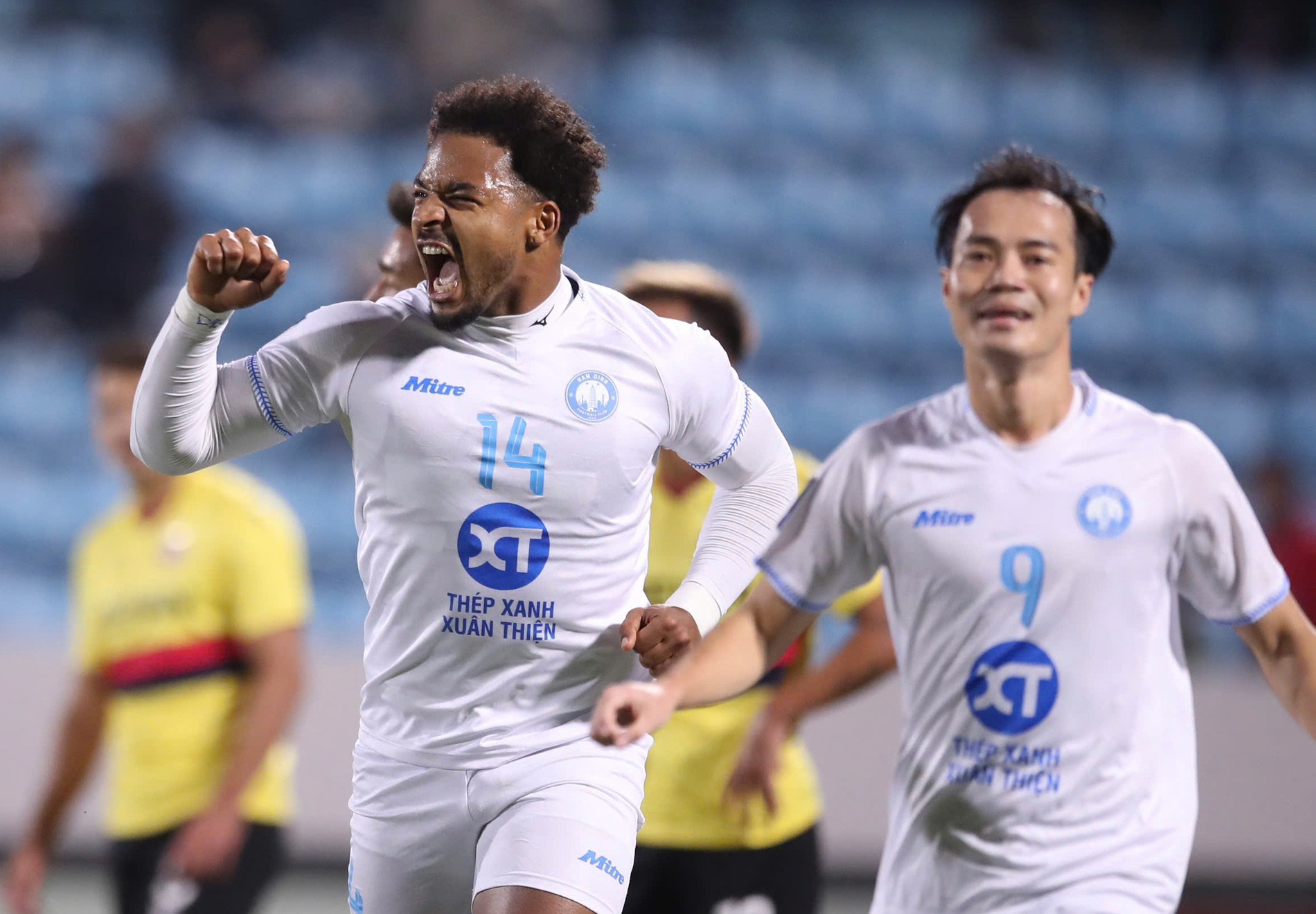 Chuyên trang Dân sinh - Đội tuyển Việt Nam lần đầu có cầu thủ nhập tịch | Báo Dân trí