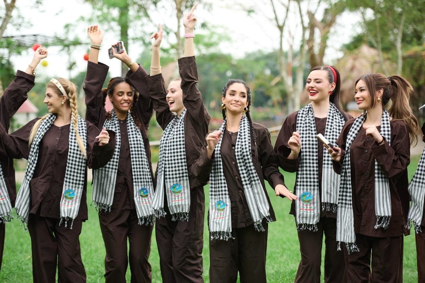 Miss Charm 2024 contestants explore Can Tho | DTiNews