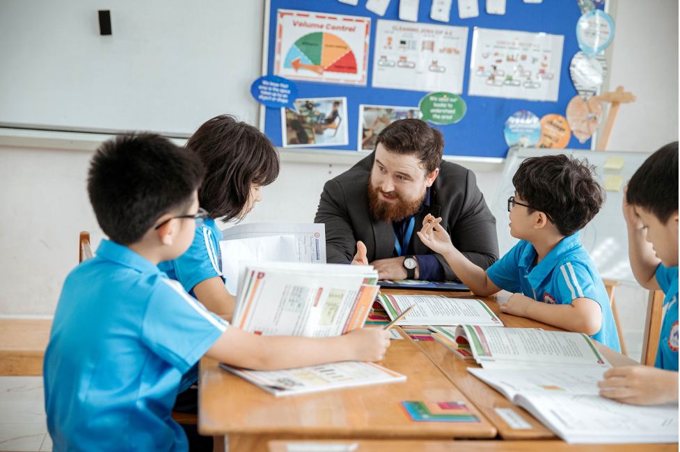 Cambridge programme provides guides for parents and students | DTiNews