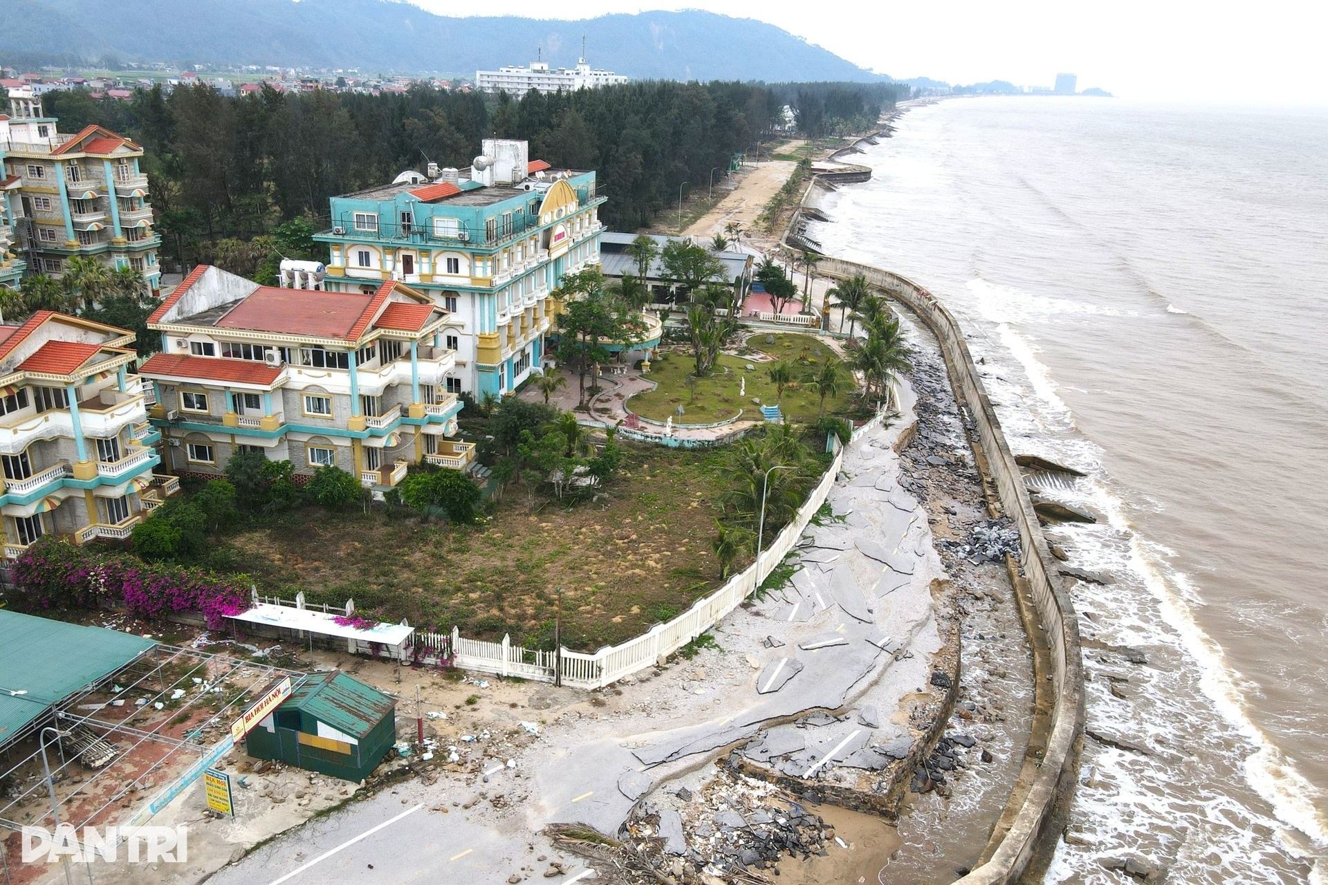Sea wall damage threatens Hai Tien beach tourism season