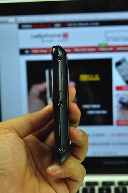 Motorola Defy Plus “nồi đồng cối đá” tại Việt Nam | Báo Dân trí