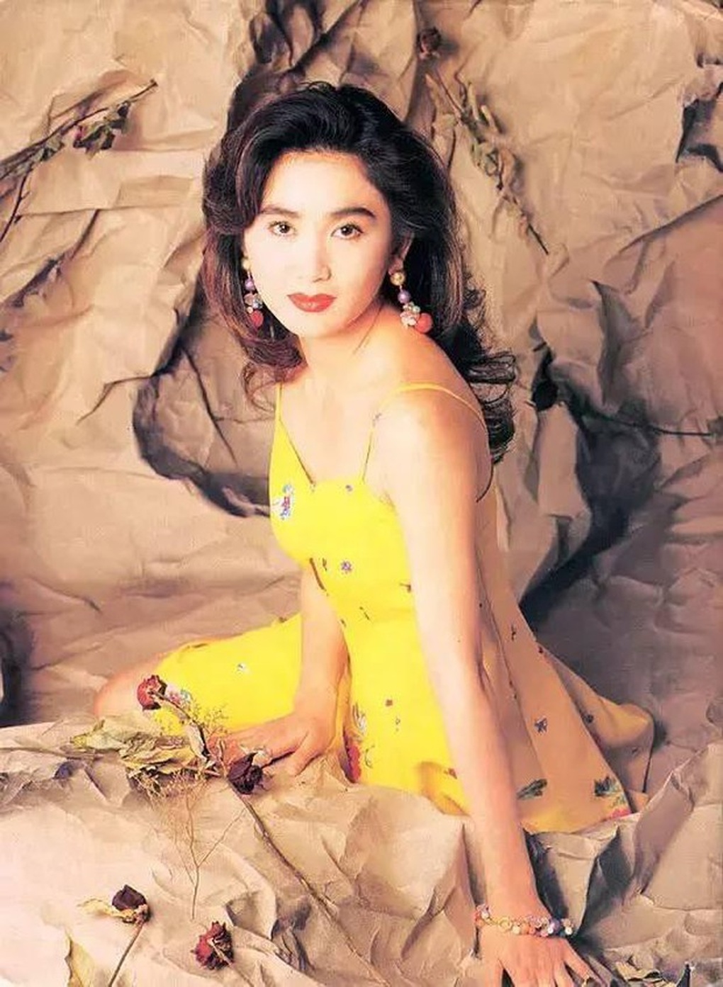 Vẻ đẹp mê hoặc thời trẻ của "Phan Kim Liên" Ôn Bích Hà | Báo Dân trí