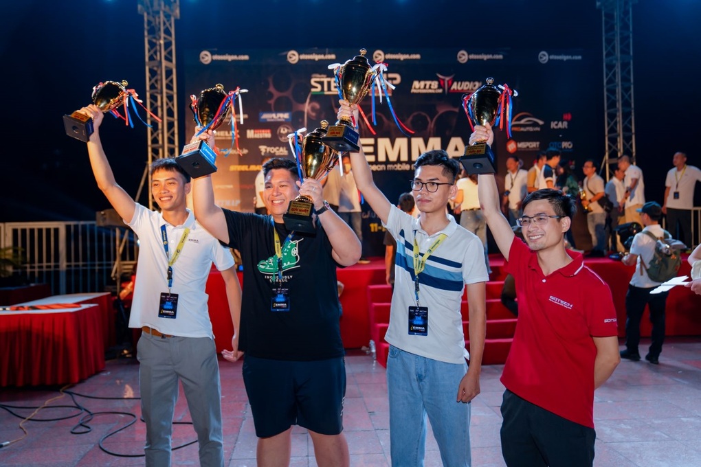 Ra mắt màn hình ô tô GOTECH GT14 Music thế hệ mới | Báo Dân trí