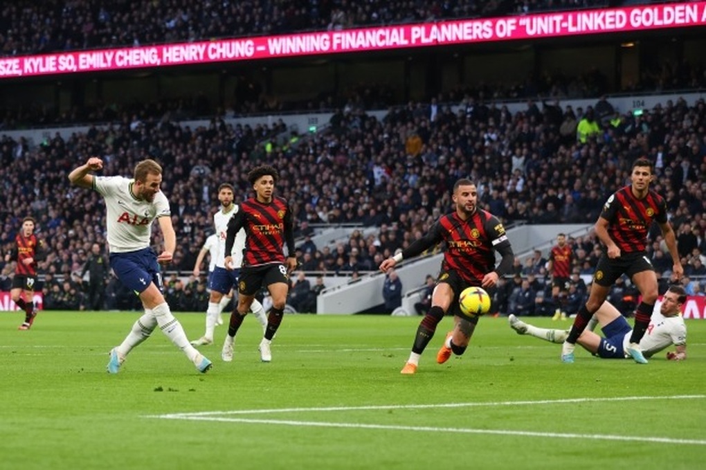 Harry Kane phá kỷ lục tồn tại hơn nửa thế kỷ ở Tottenham | Báo Dân trí