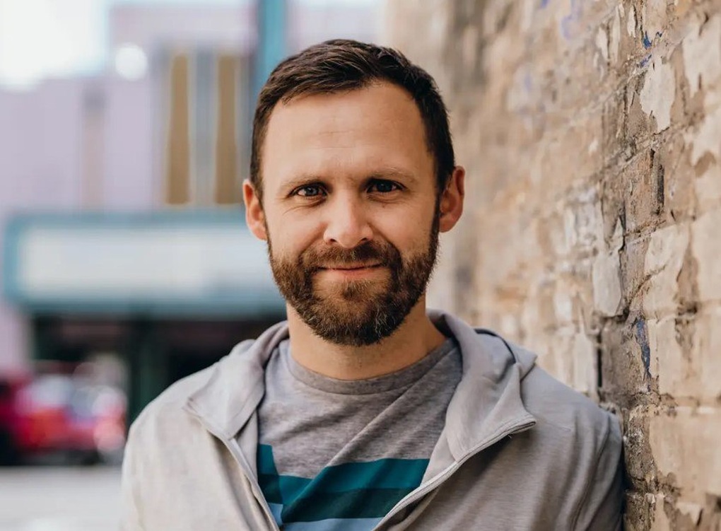 Bậc thầy bán hàng trên Amazon hé lộ bí kíp kiếm 208 triệu USD trong 4 ...