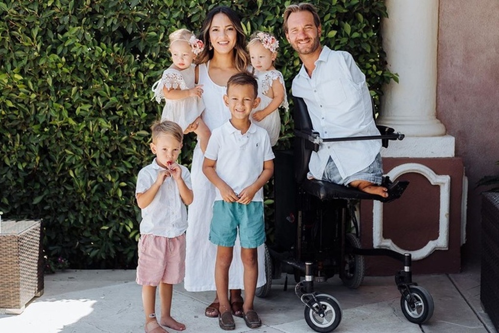 Cuộc sống hiện tại của "người đàn ông không tay chân" Nick Vujicic ...