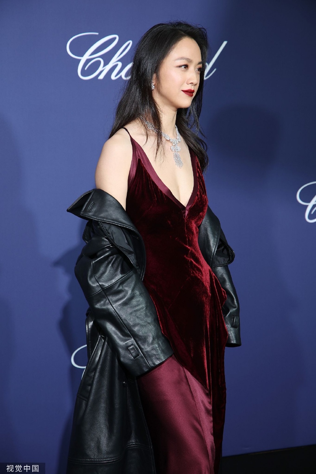 Trở lại Cannes, mỹ nhân "Sắc, Giới" Thang Duy được chào đón nồng nhiệt ...