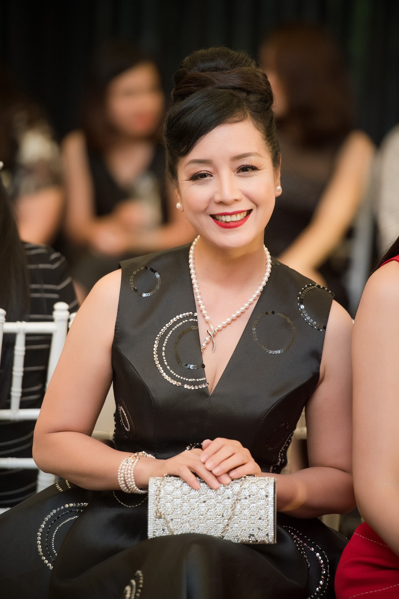 NSƯT Chiều Xuân: “Trong sâu thẳm, tôi là người nhạy cảm và rất dễ tổn ...