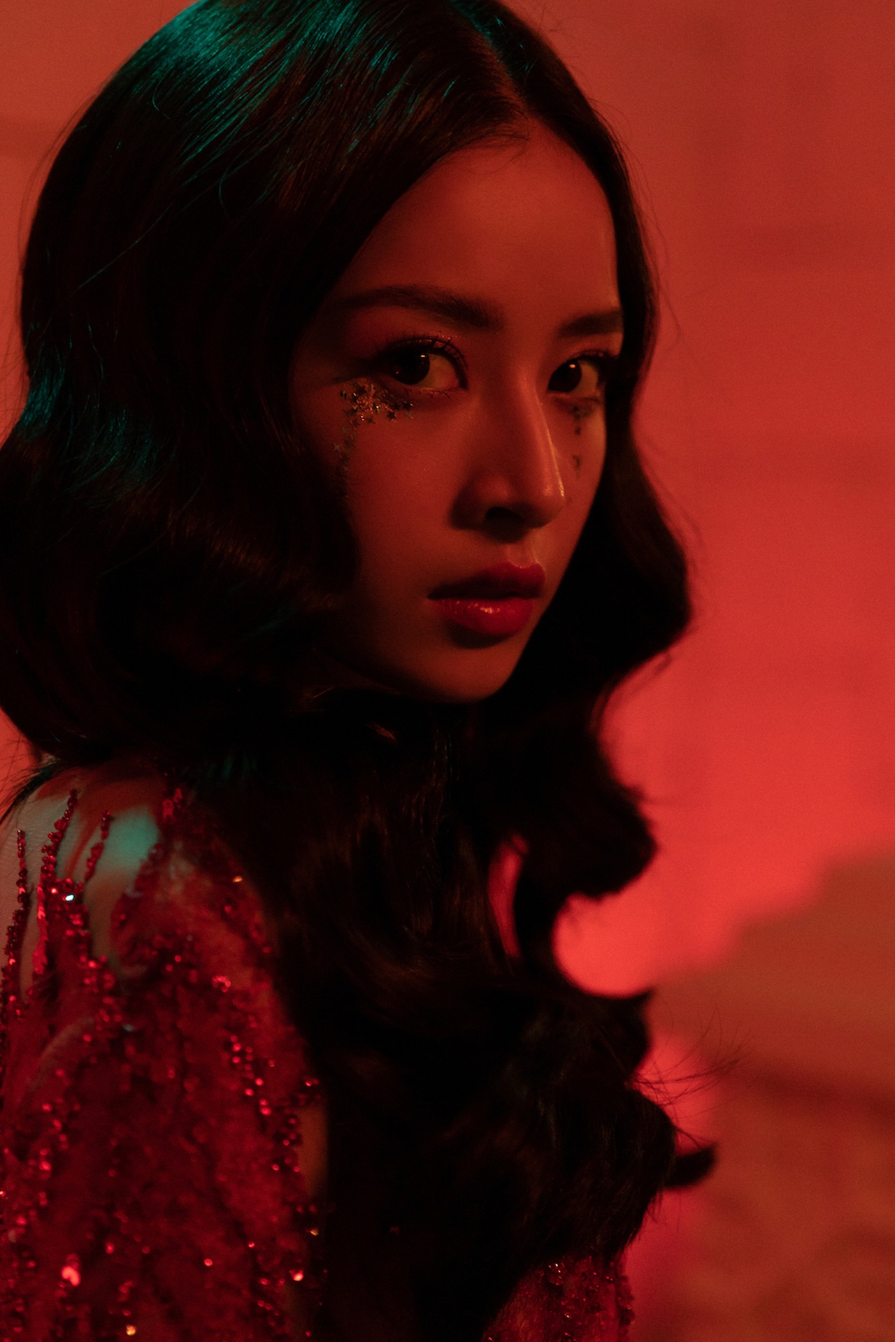 Chi Pu ngày càng mặc bạo đến khó tin từ khi chạy theo trào lưu khoe ...