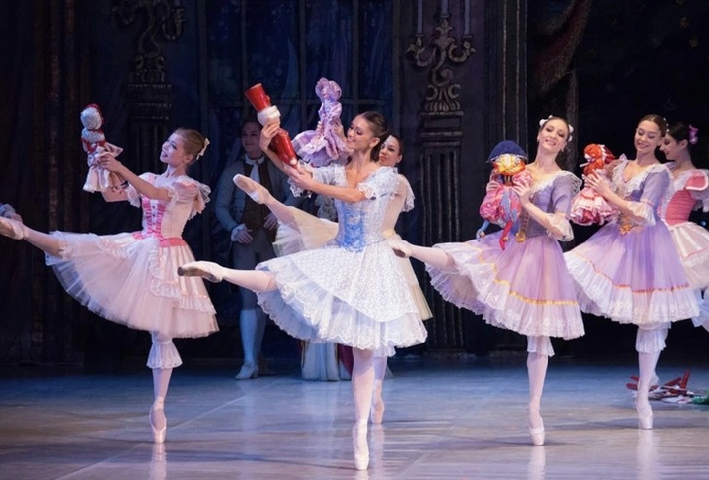 Russian State Ballet to return to Hanoi with two classical masterpieces