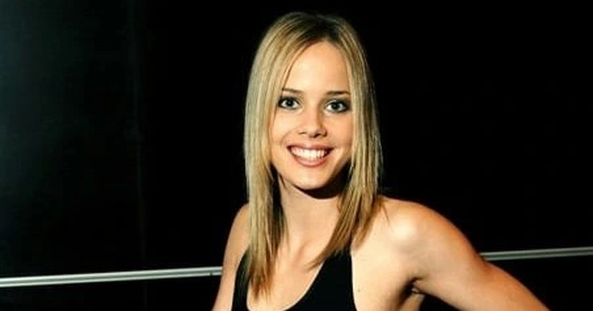 Vẻ đẹp quyến rũ của "nữ hoàng bóng rổ" Antonija Sandric | Báo Dân trí