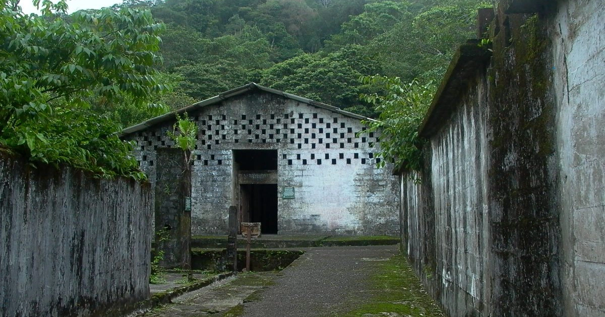 Đảo rắn độc - "Địa ngục khét tiếng" của các tù nhân nguy hiểm | Báo Dân trí