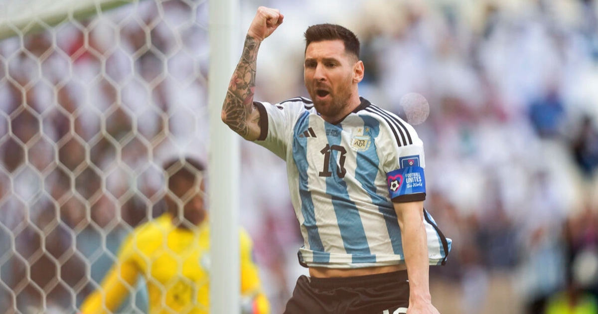 Messi ghi bàn, Argentina vẫn nhận thất bại sốc trước Saudi Arabia | Báo ...